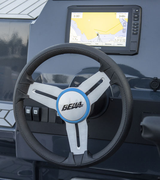 Bella 640 DC - Bella Boats - Boating never looked this good!
